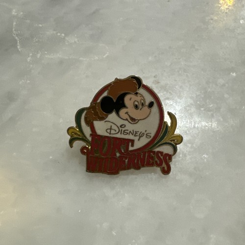 Vintage Disney World Fort Wilderness Resort Pin ~ Mickey Mouse Coonskin ...