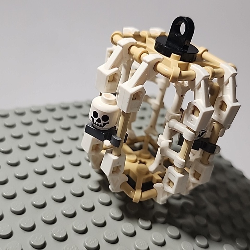 Lego Pirates Of The Caribbean 4182 Cannibal Escape Near Cage Only | eBay