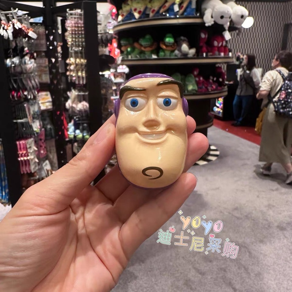 Authentic Disneyland bridge Refrigerator magnet Toy Story Buzz ...