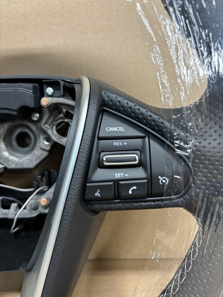 NEW OEM NISSAN MAXIMA 18-23 STEERING WHEEL BLACK/WHITE 48430-9DJ0A | eBay