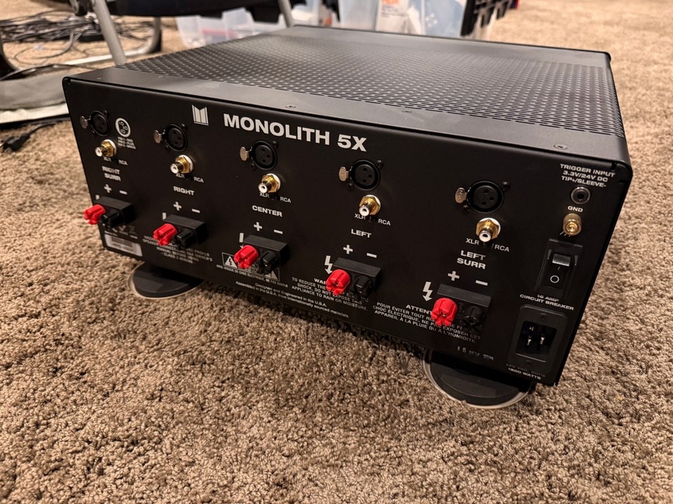Monolith by Monoprice 5x200 Watts Per Channel Power Amplifier LR Inputs ...