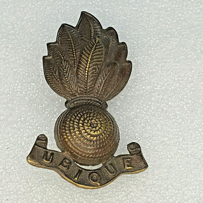 British Army Royal Engineers Unusual 10 Flame Brass Collar Badge UBIQUE ...