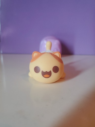 Aphmau Meemeows Series 1 Squishies- Cinnamon Roll Cat | eBay
