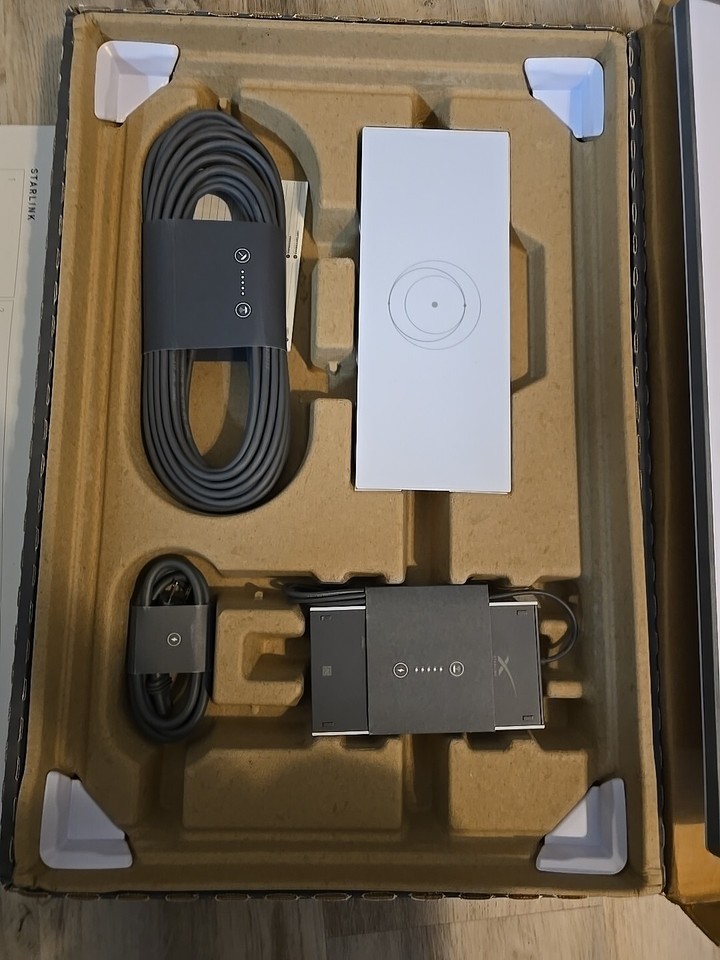 STARLINK ROAMING KIT GEN 3 DISH WITH ROUTER UTA-232 + UTR-232 | eBay