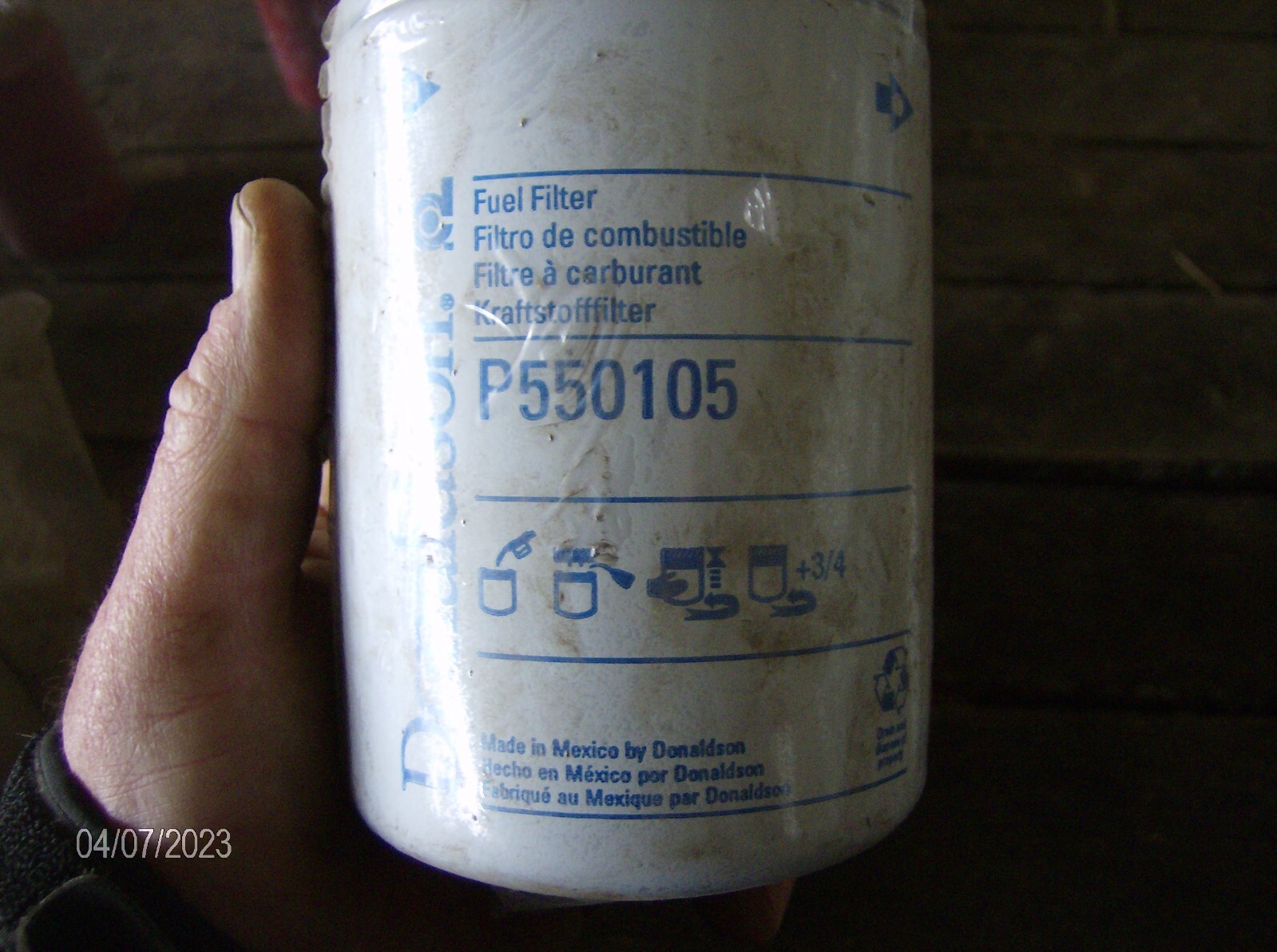 DONALDSON P550105 - Fuel filter cross reference