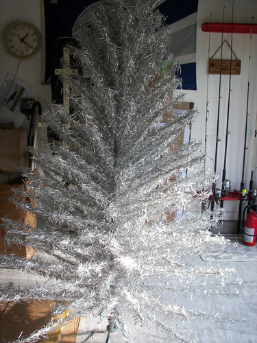 7’ Aluminum Taper Christmas Tree Carey-McFall Very Rare 201 Branches | eBay