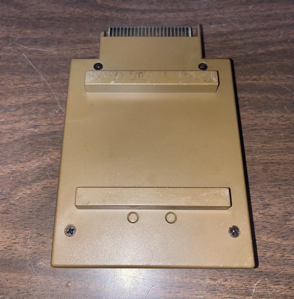 Commodore 64 Navarone Cartridge Expander 3 Port w/ Reset Switch for C64 ...