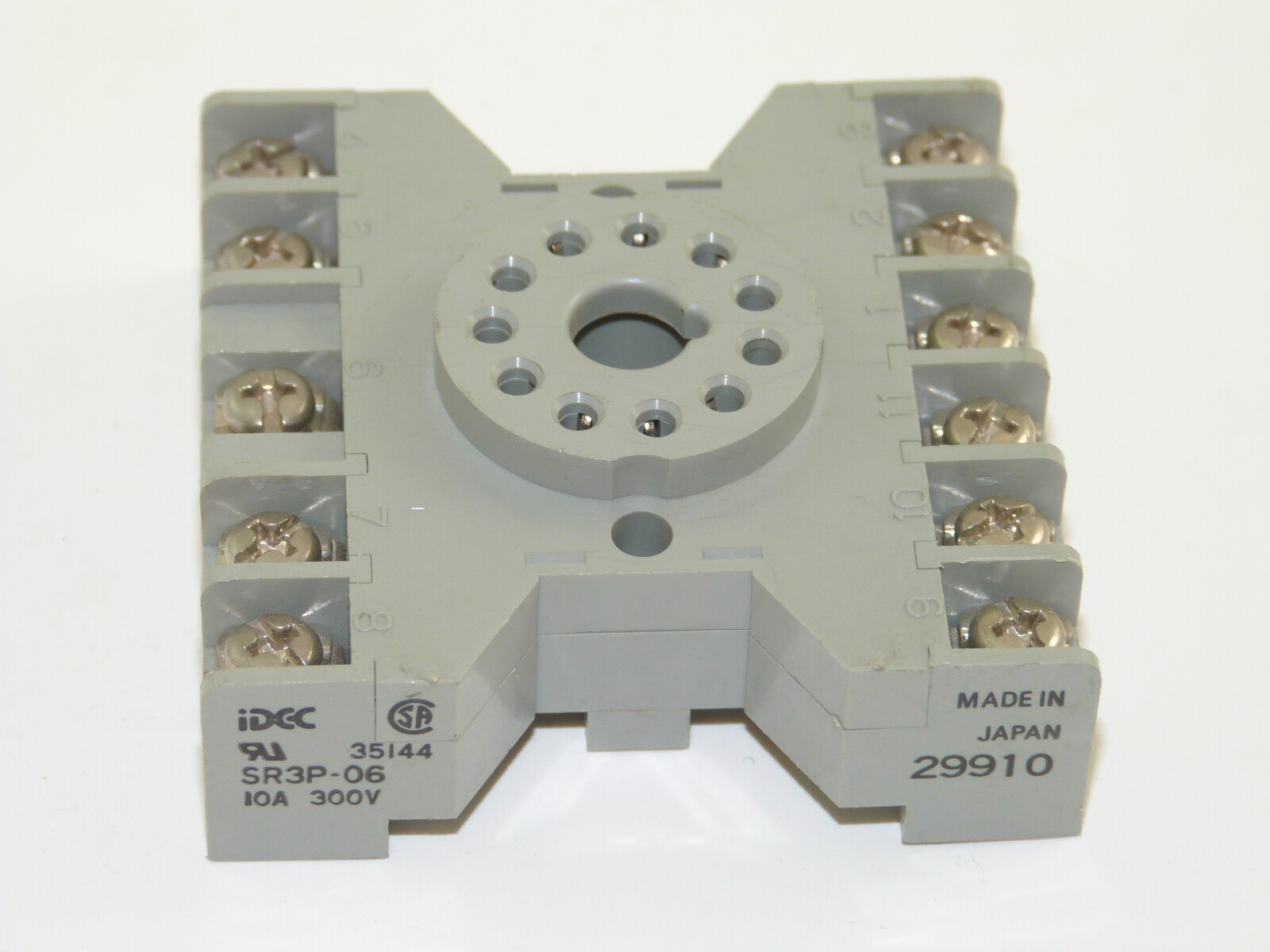 Idec SR3P-06 10A 300V Relay Socket Used | eBay
