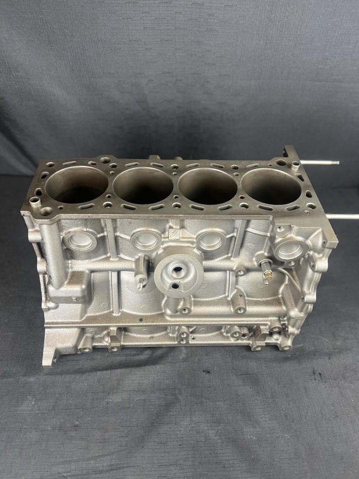 Toyota Tacoma 2RZ Engine Bare Block 2.4L 1995-2004 | eBay