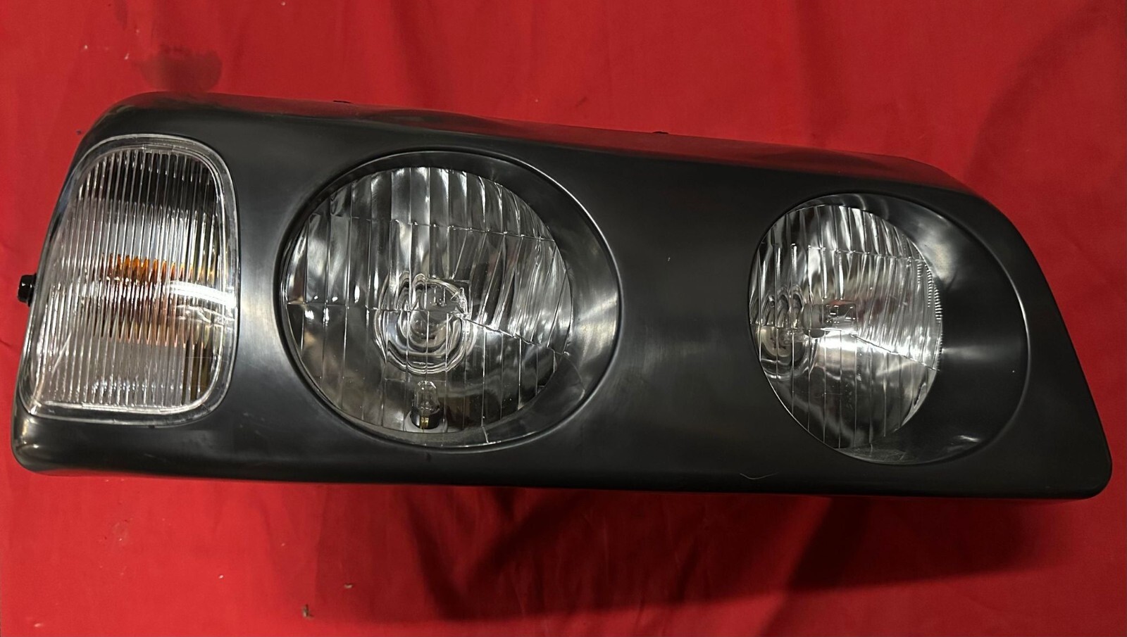 Ford Xg XF Xr6 Ute Sedan Wagon Panel Van Headlight Complete Pair ...