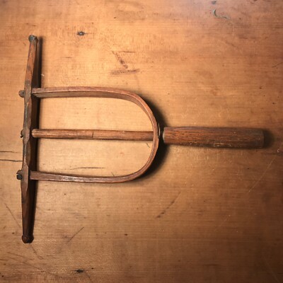 Primitives - Yarn Winder