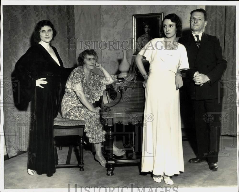 1932 Press Photo Singer Stanley Adams with former wives & daughter in ...