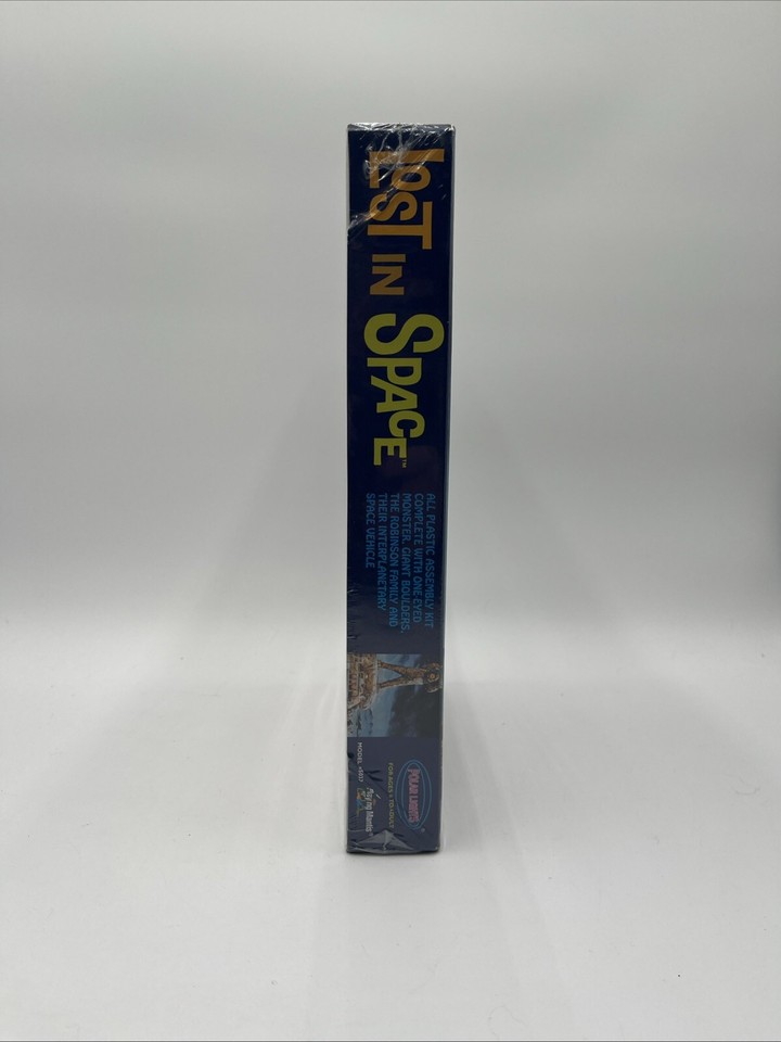 Lost In Space Cyclops Monster / Chariot Model Kit by Polar Lights ...