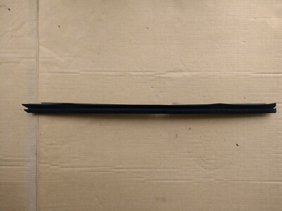 2008 2009 2010 2011 Volvo XC70 Right Rear Door Glass Inside Seal ...