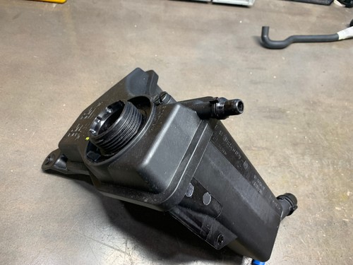 Genuine BMW Coolant Recovery Expansion Tank E90 335d 2009-2011 3.0L ...