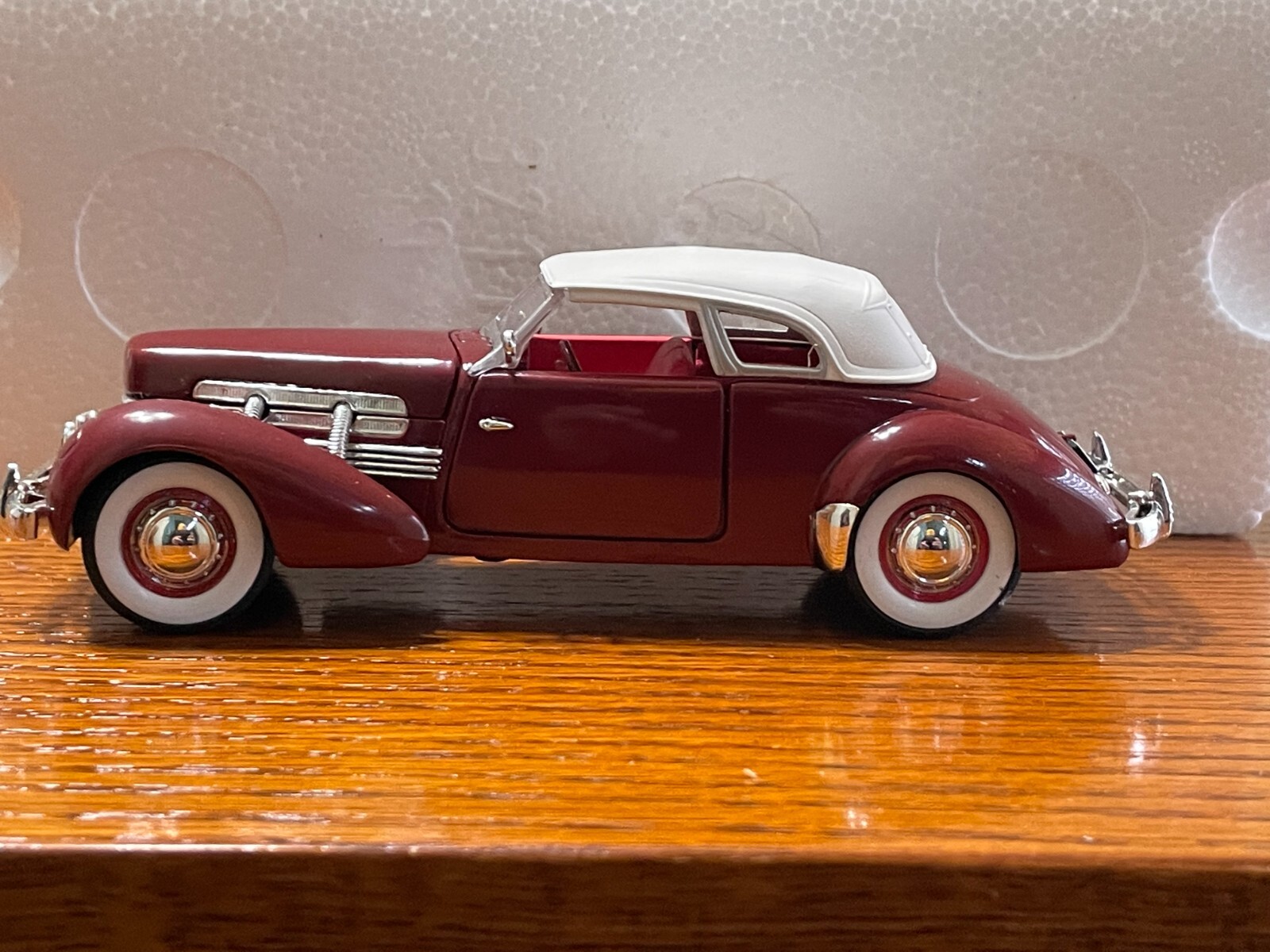 1937 Cord 812 Supercharged Diecast Toy Car Replica. Nat'l Motor Museum ...