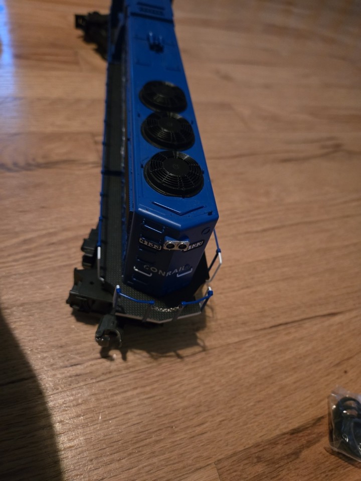 Lionel Legacy Conrail SD70MAC 4133 | eBay
