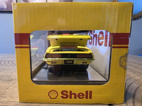 M2 Machines 1969 CHEVROLET CAMARO SS/RS 1/24 "SHELL" YELLOW GOLD CHASE ...