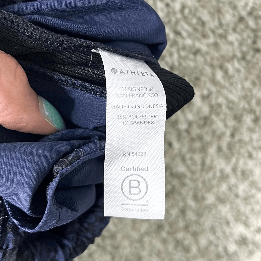 Athleta Pants Women’s 6 Navy Blue & Black Python Snake Print Brooklyn ...