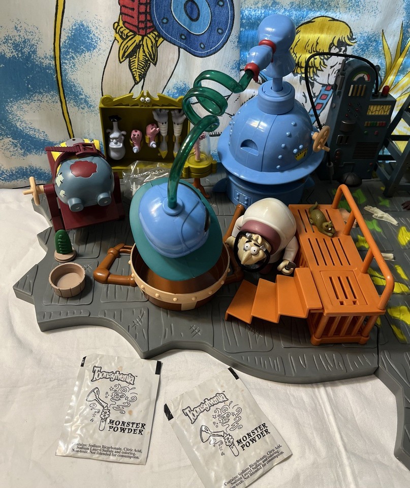 Toonsylvania Deluxe Laboratory Playset Frankenstein Vintage 1998 Igor ...