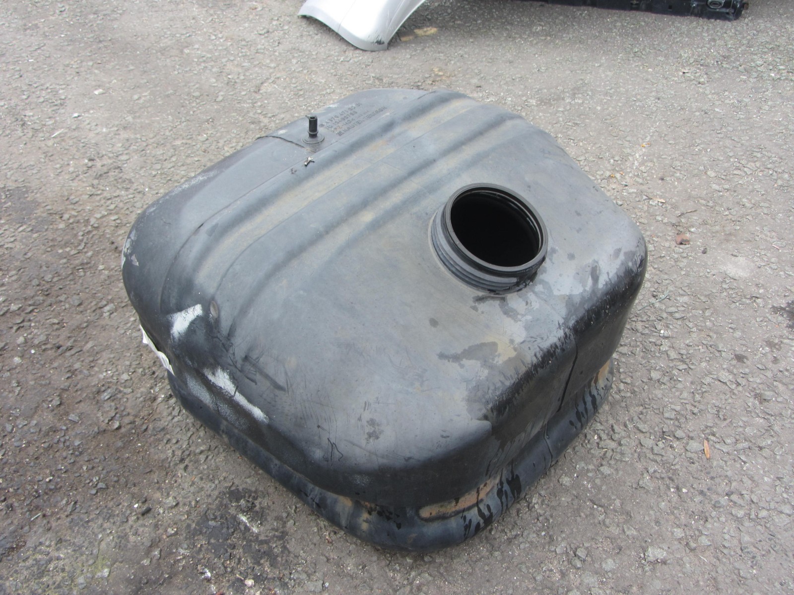 1998-2005 Mercedes Atego 815 Plastic Fuel Diesel Tank | eBay