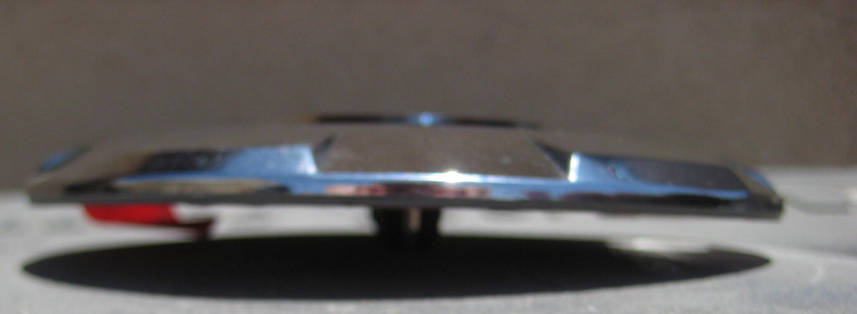 2005-2009 Mustang Rear Emblem 5R3Z6342528AA Running Pony Red Tribar ...