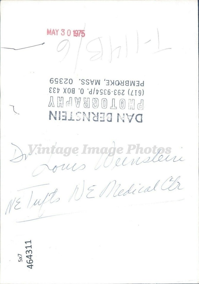 1975 Photo Dr Louis Weinstein Tufts Medical Center Business Man Office ...