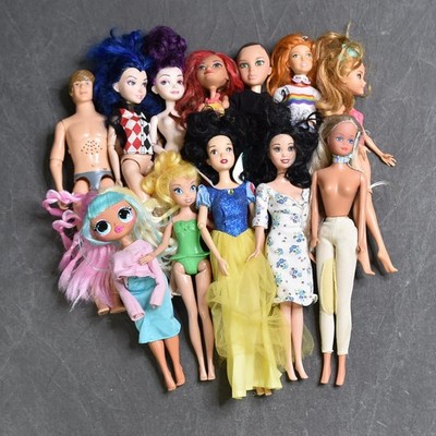 Lot of 12 Mixed Fashion Dolls – Barbie / Hasbro / Spin Master Liv – For ...