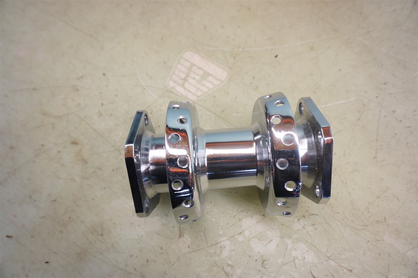 HARLEY WHEEL HUB #43540-73 SHOVELHEAD DUAL FLANGE FLH FX AMF *2435 | eBay