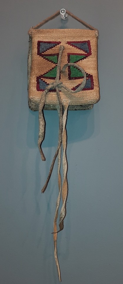 1880s NATIVE AMERICAN NEZ pERCE INDIAN BEAD DECORATED STRIKE-A-LITE BAG ...