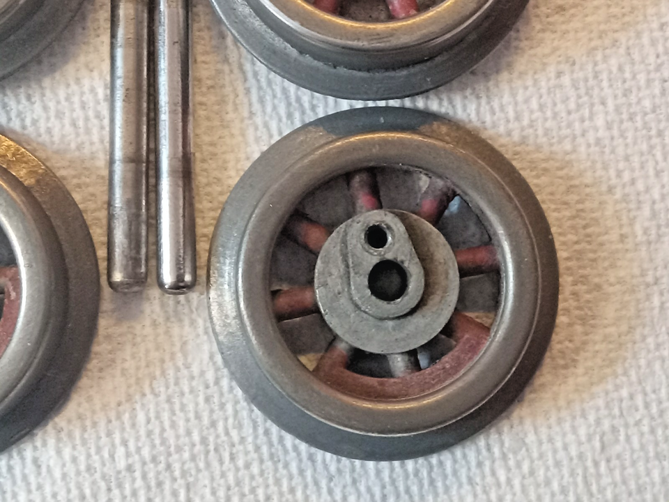 PREWAR LIONEL TRAIN 257 258 261 262E STEAM ENGINE SET DRIVE WHEEL W ...