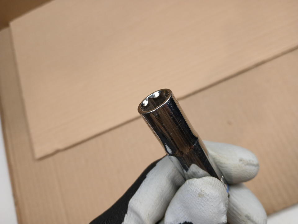 Unbranded 3/8" Drive 11mm 6 Point Deep Well Socket Pre-Owned | eBay