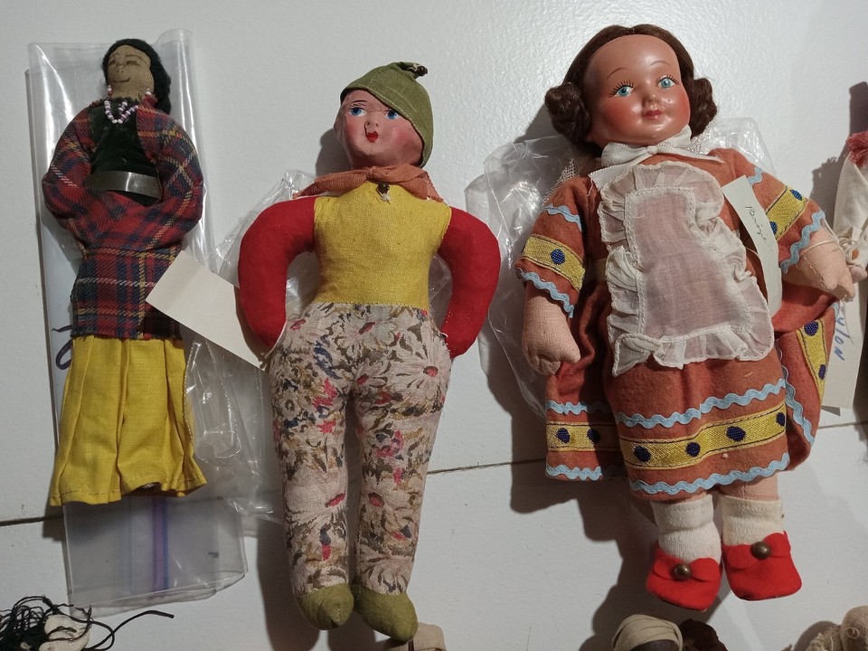 Huge Rare Antique and Vintage Doll Collection from Around the World (43 ...