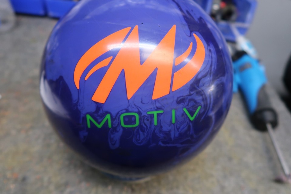 15lb Motiv Venom Shock - Purple/Purple | eBay