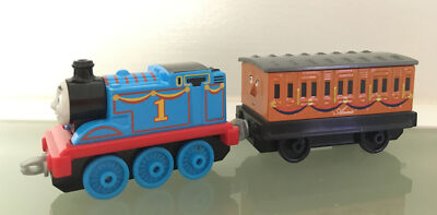 Thomas & Friends 2013 Annie & Thomas Take & Play Die Cast Train Cars ...