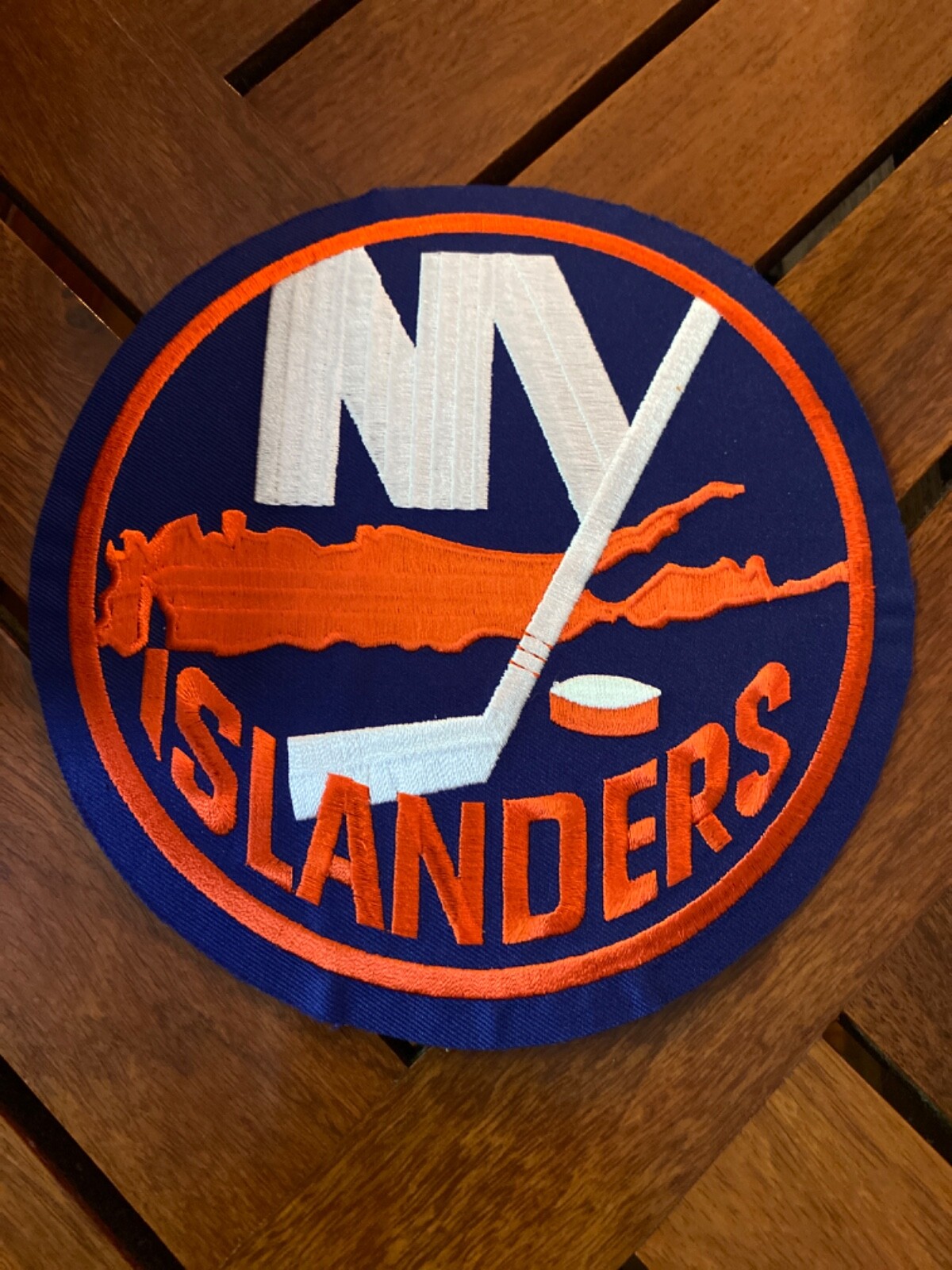 NHL NEW YORK ISLANDERS IRON ON PATCH 7 INCH | eBay