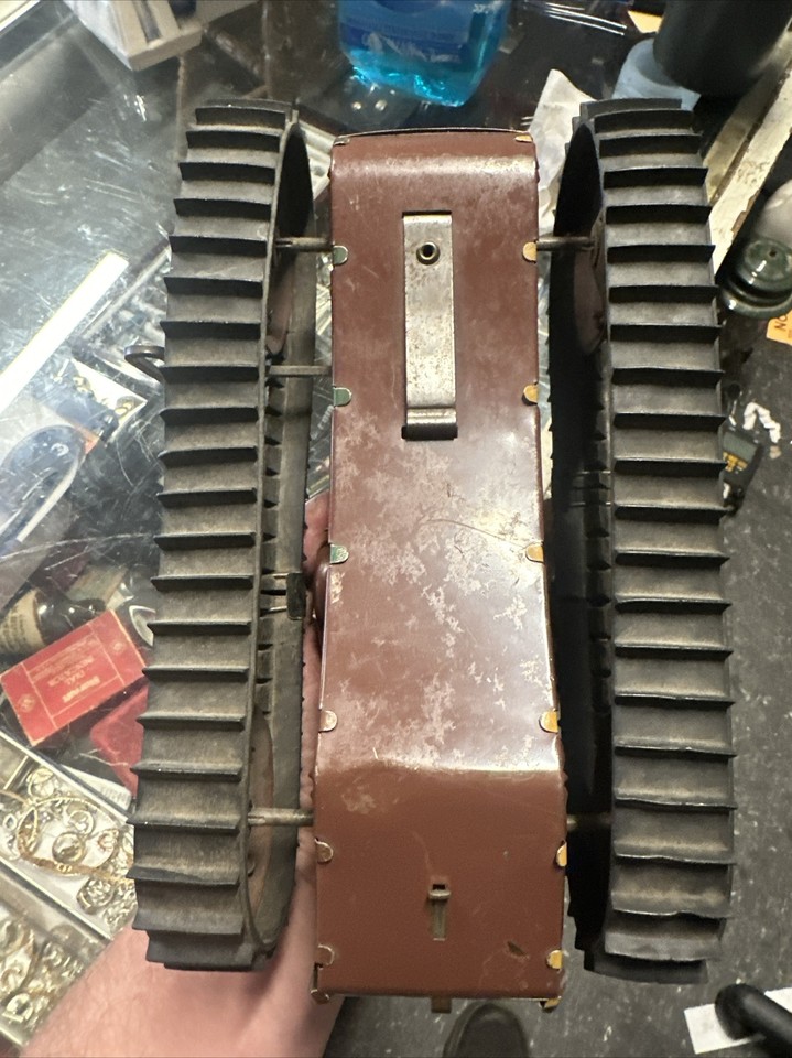 Vintage Marx Tin Wind Up E12 Sparking Army Tank Single Barrel 9 3/4 ...