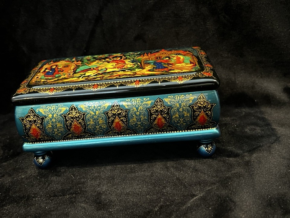 Hand-Painted Russian Lacquer Box Tikhomirov Palekh Style Signed P & N ...