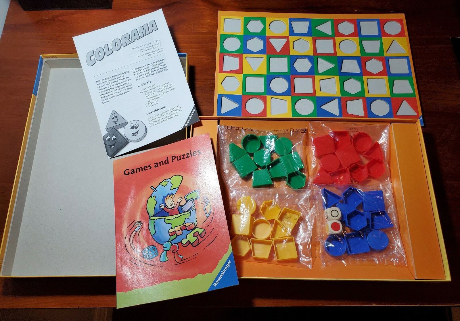 Ravensburger Colorama Matching Shapes Colors Dice Rolling Competing ...
