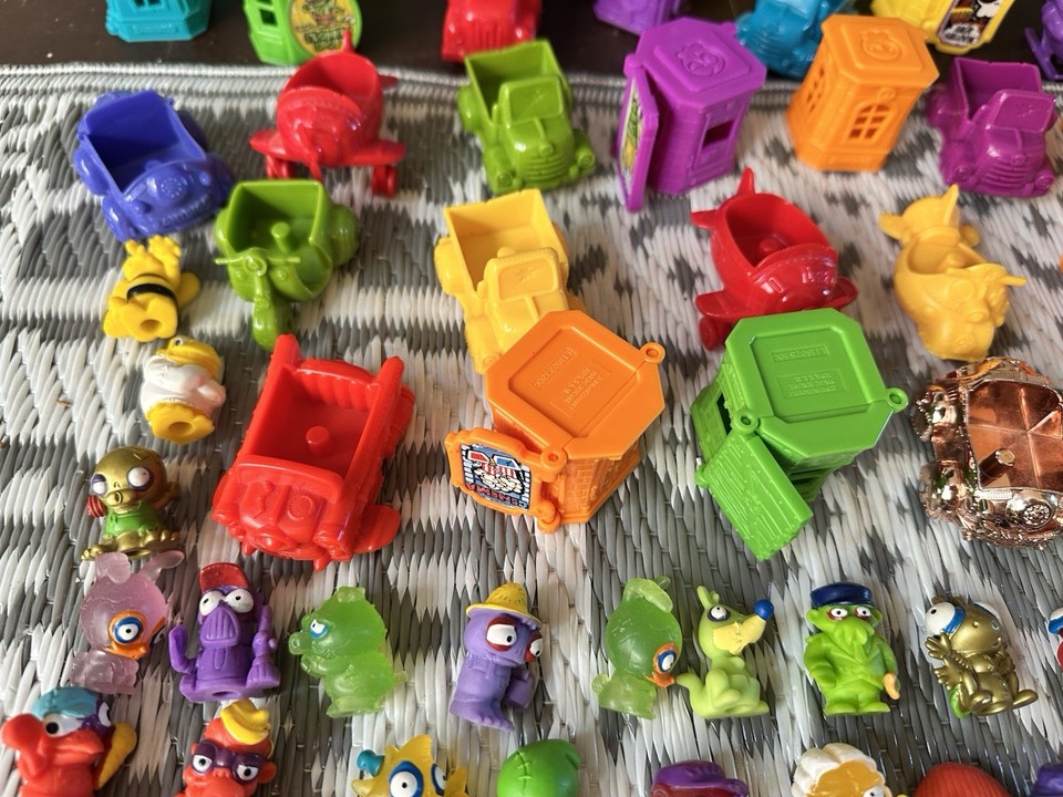 Zomblings Big Job Lot Bundle Little Rubber Figures + Vehicles & Houses ...