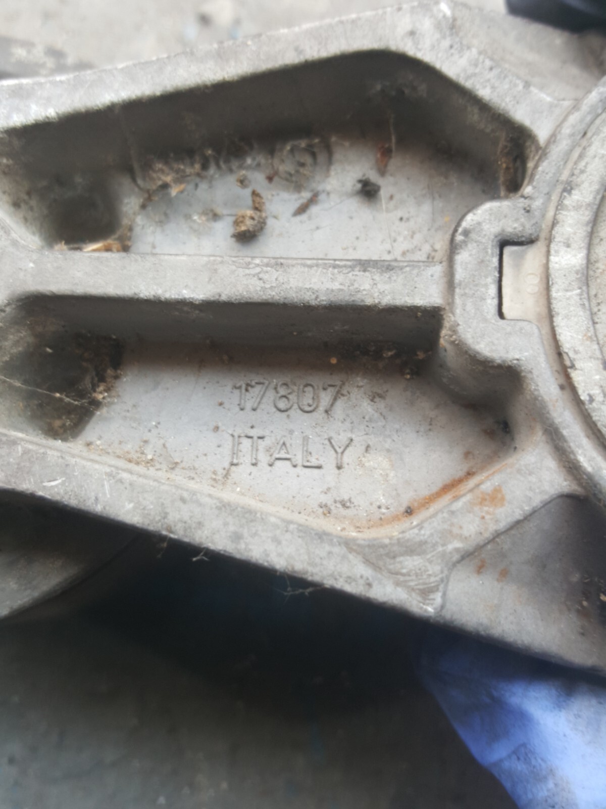 VOLVO BELT TENSIONER 17807 | eBay