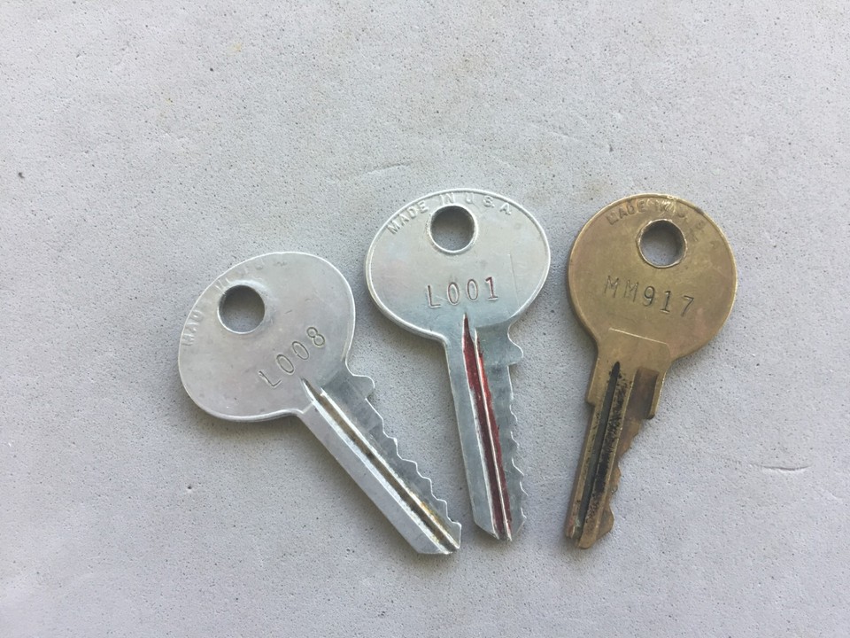 Vintage Key 1 5/8" Long Lot 3 Hudson Lock Co # L001, L008. MM917 | eBay