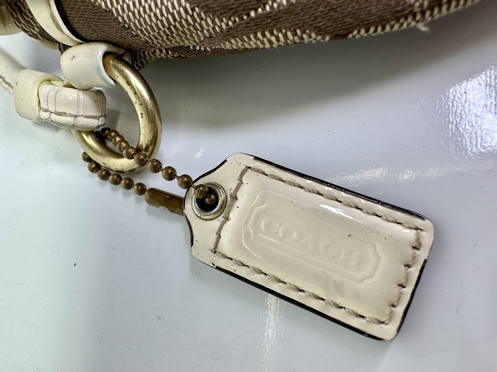Coach Y2K Gigi Legacy Signature Brown Cream Wristlet… - Gem