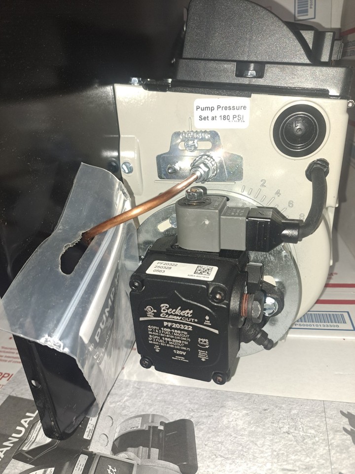 BECKETT OIL BURNER UNIT MODEL AF AFG 2025 Burnham Boiler Furnace Mega ...