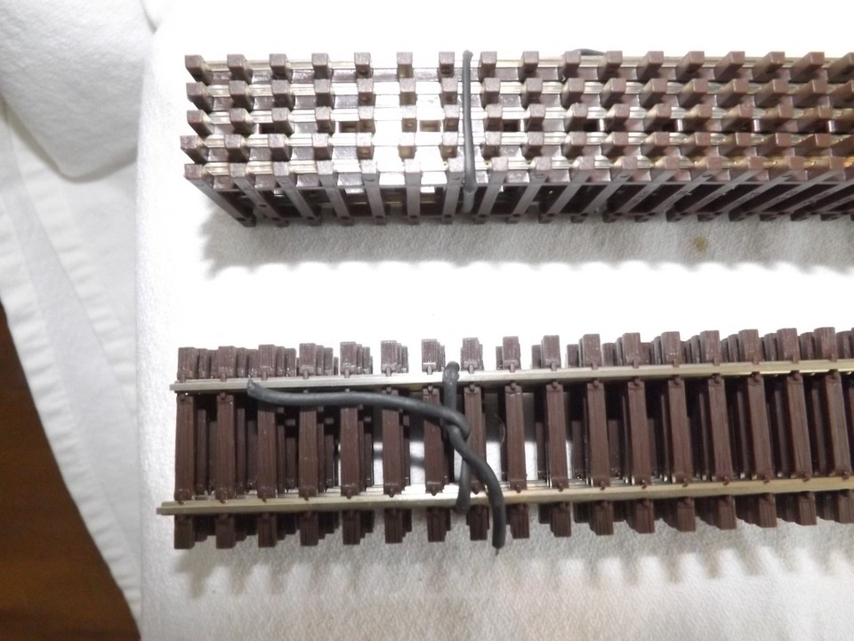 Atlas HO Scale # 500 Code 83 Nickel Silver Super Flex Track 10Pk | eBay