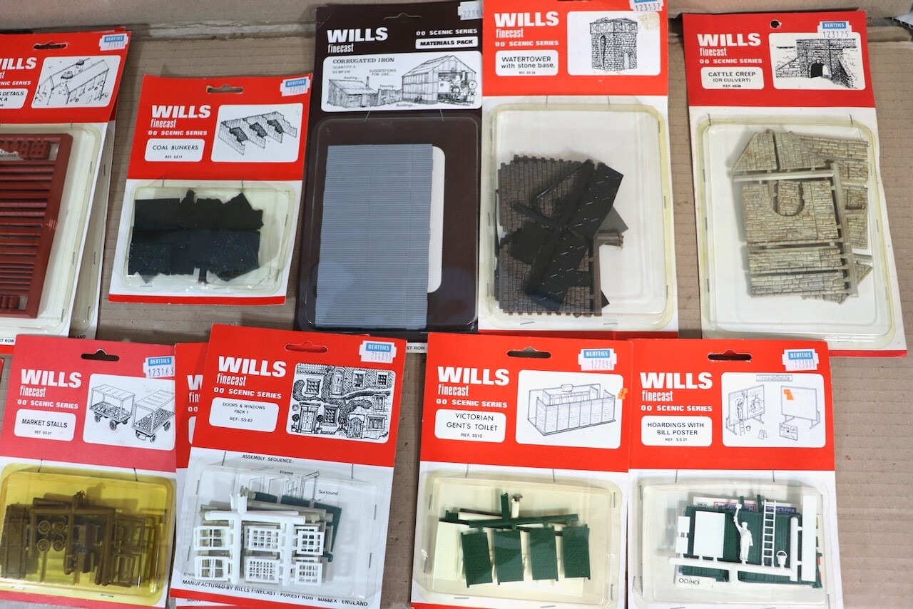 WILLS FINECAST LINESIDE KITS & KIT BUILT MATERIALS BRIDGE DEPOT STATION ...