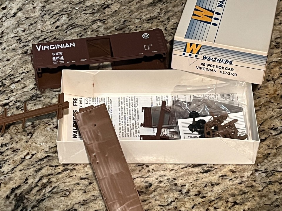 WALTHERS HO Model Train Kit 932-3709 40’ PS1 Box Car VIRGINIAN ...
