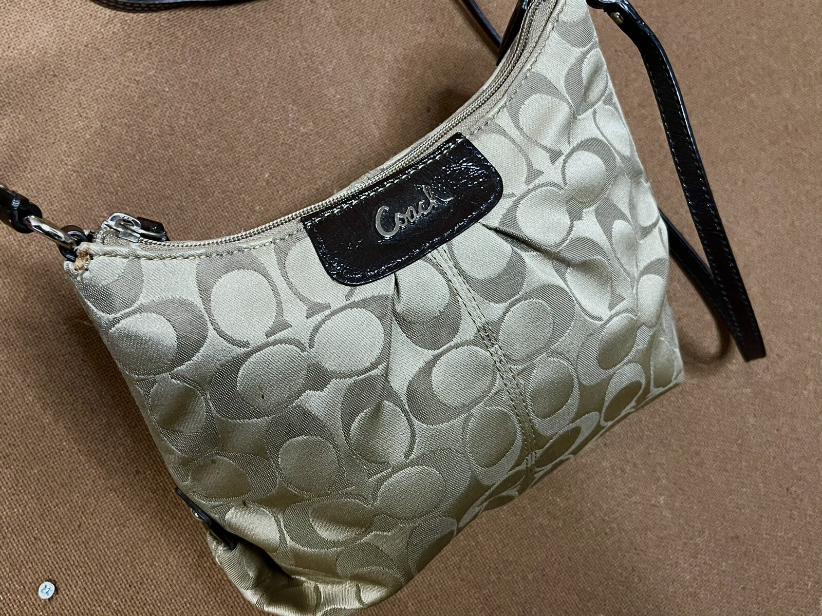 Vintage COACH Signature Monogram Flap Logo Zip Small … - Gem