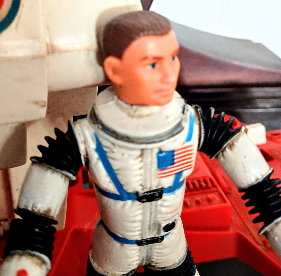 Mattel 1966 Major Matt Mason Man in Space 6" White Suit Firebolt Space ...
