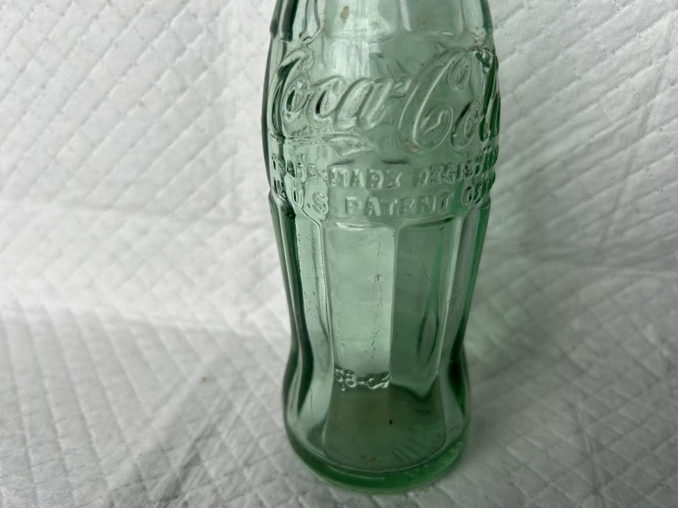 Vintage Rare Hilo Hawaii 6oz Coca Cola Hobbleskirt Embossed Hawaiian ...